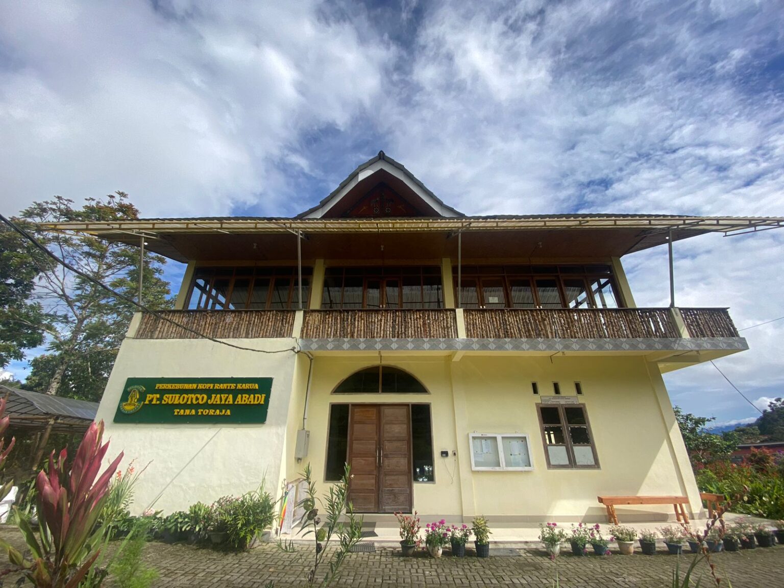 TORAJA COFFEE - Sulotco produces the world's finest coffee beans from ...